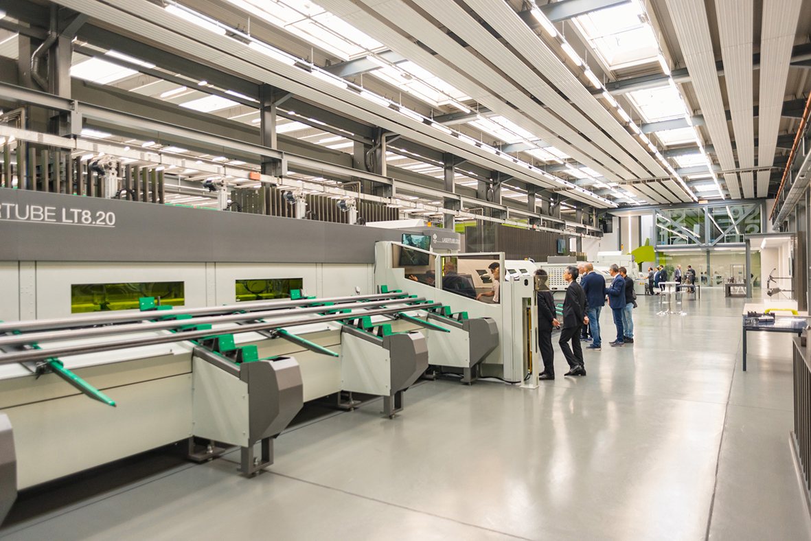 INNOVA - Vision. Technology. Solution.