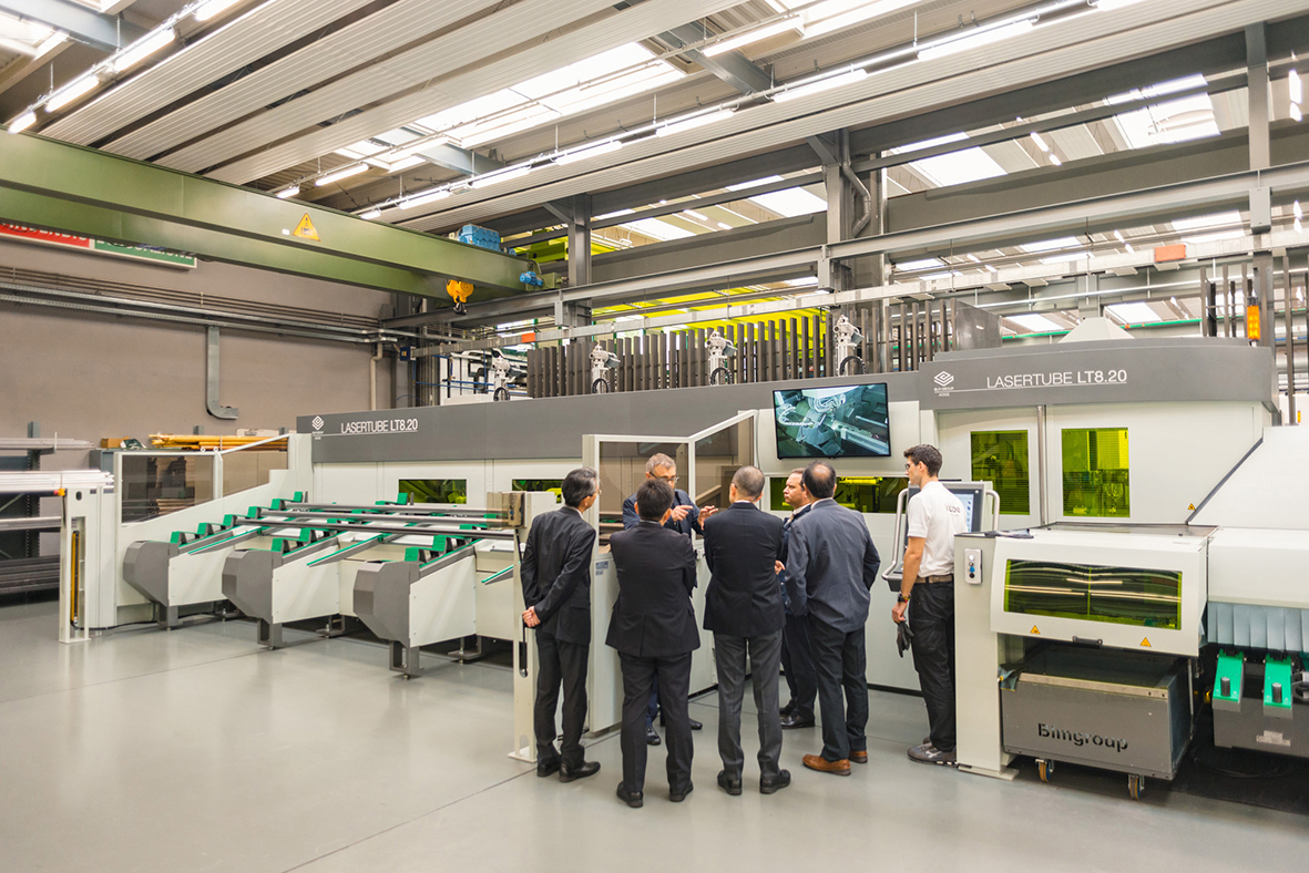 INNOVA - Vision. Technology. Solution.